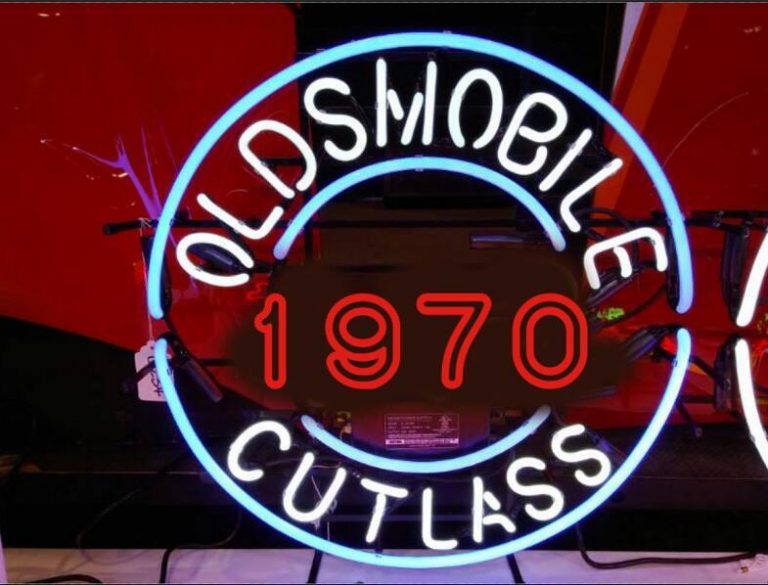Custom Oldsmobile Cutlass 1970 Neon Sign Tube Neon Light – Custom Neon ...